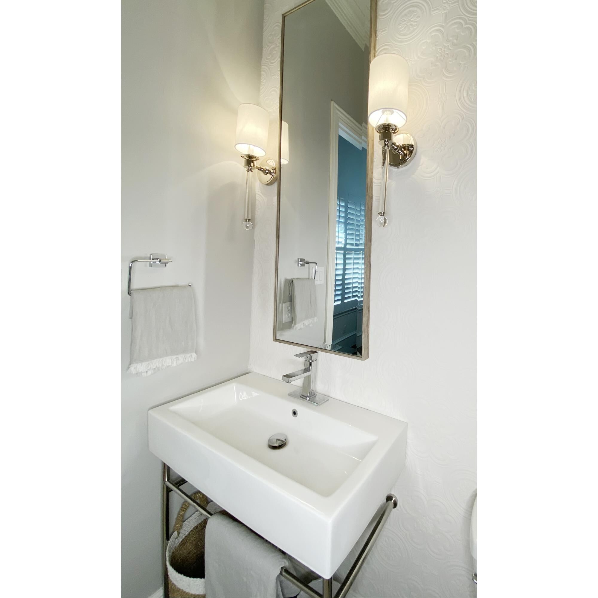 Lucent 21 Inch Wall Sconce | Capitol Lighting